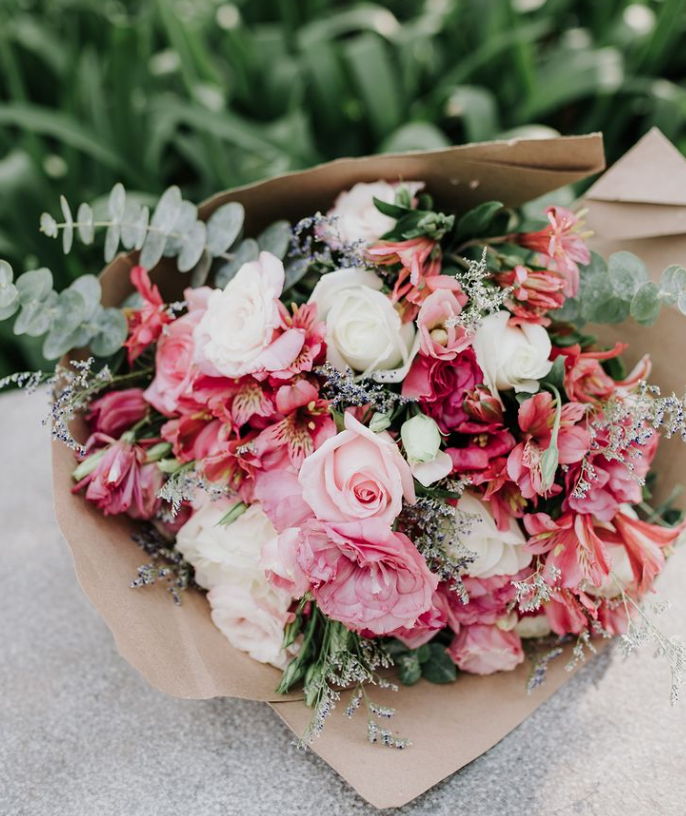 Paquete de 24 Rosas Rojas (Freedom)